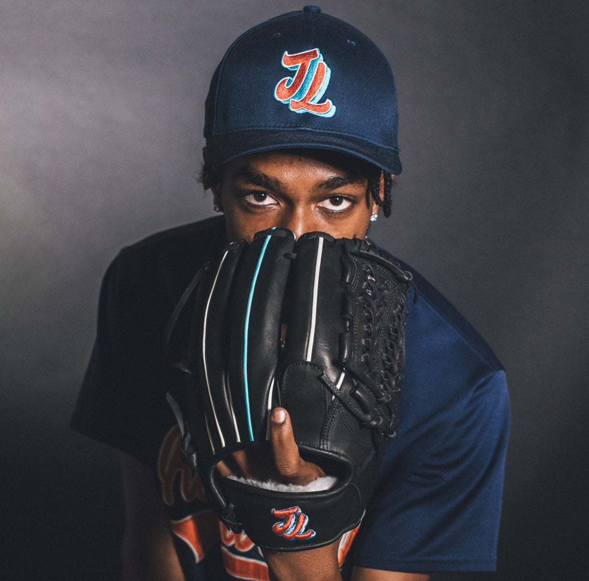 Gloves by JL | DNA by you | Custom Baseball Gloves – The J.L. Glove Company